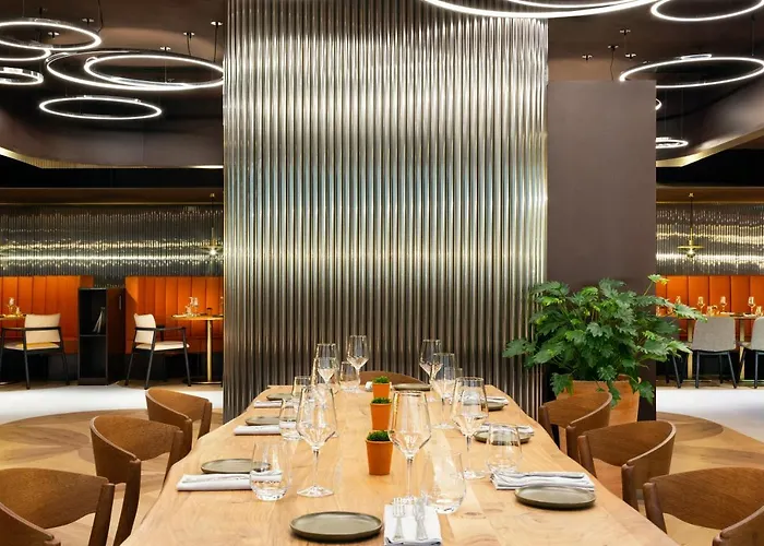 HOTEL PULLMAN PARIS MONTPARNASSE, PARIS